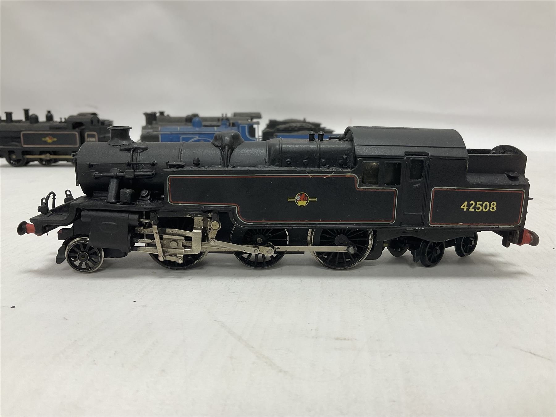 Various makers ‘00’ gauge - five hand built locomotives | Model Railway ...