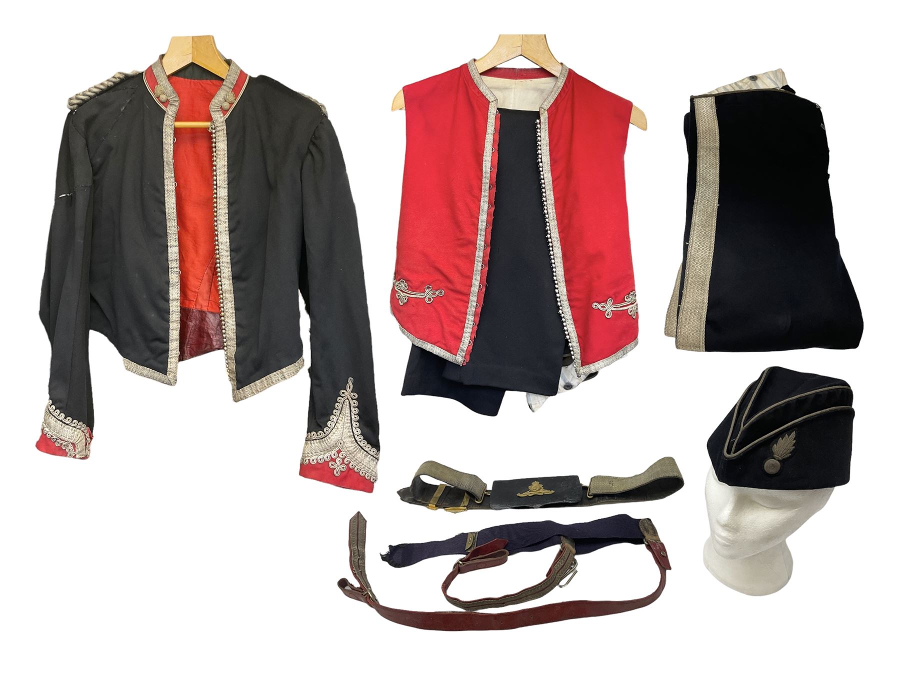 Victorian Volunteer Artillery Officer's three-piece uni | Militaria | 52358
