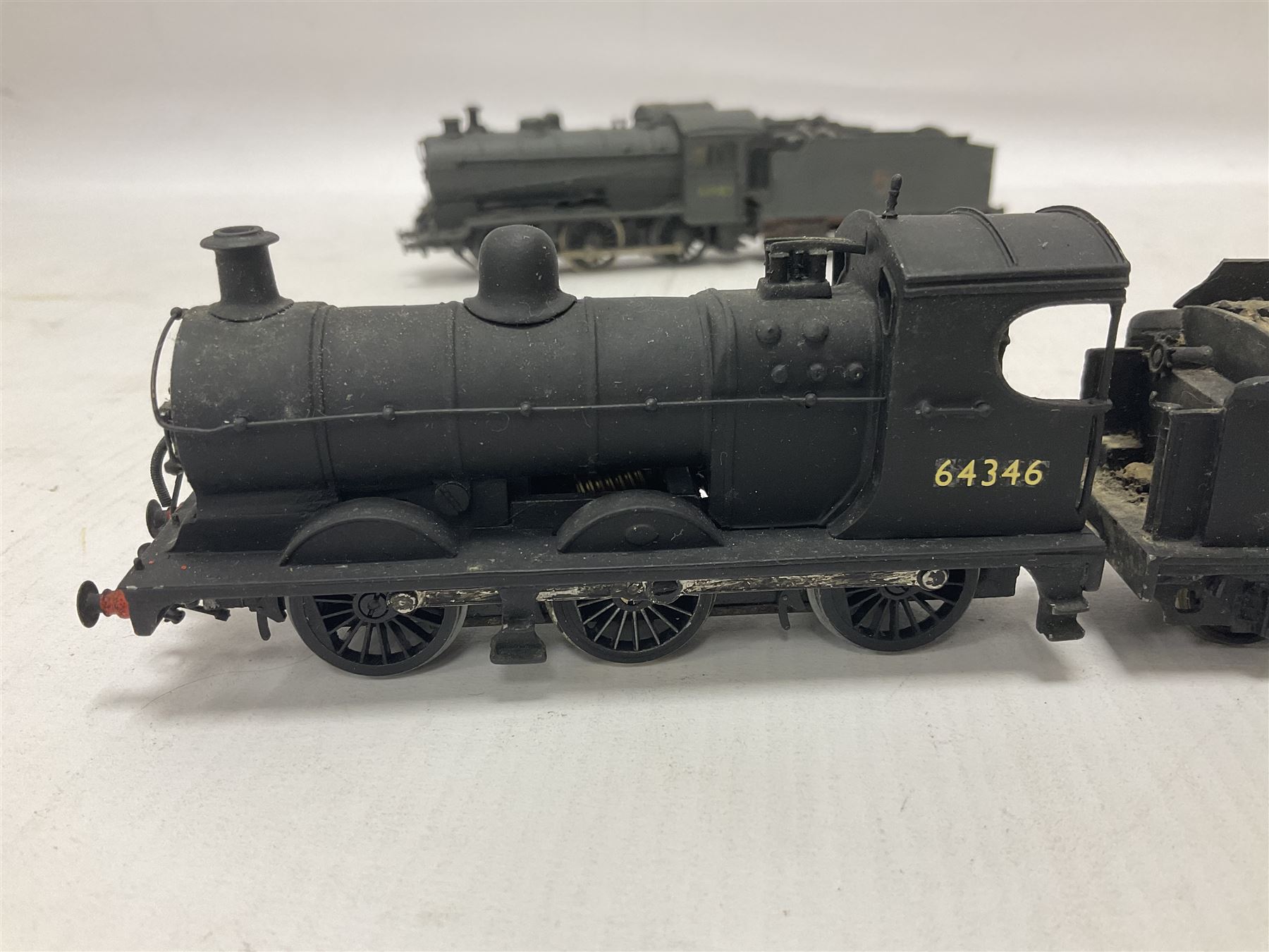 ‘00’ gauge - four kit built steam locomotive and tenders comprising ...