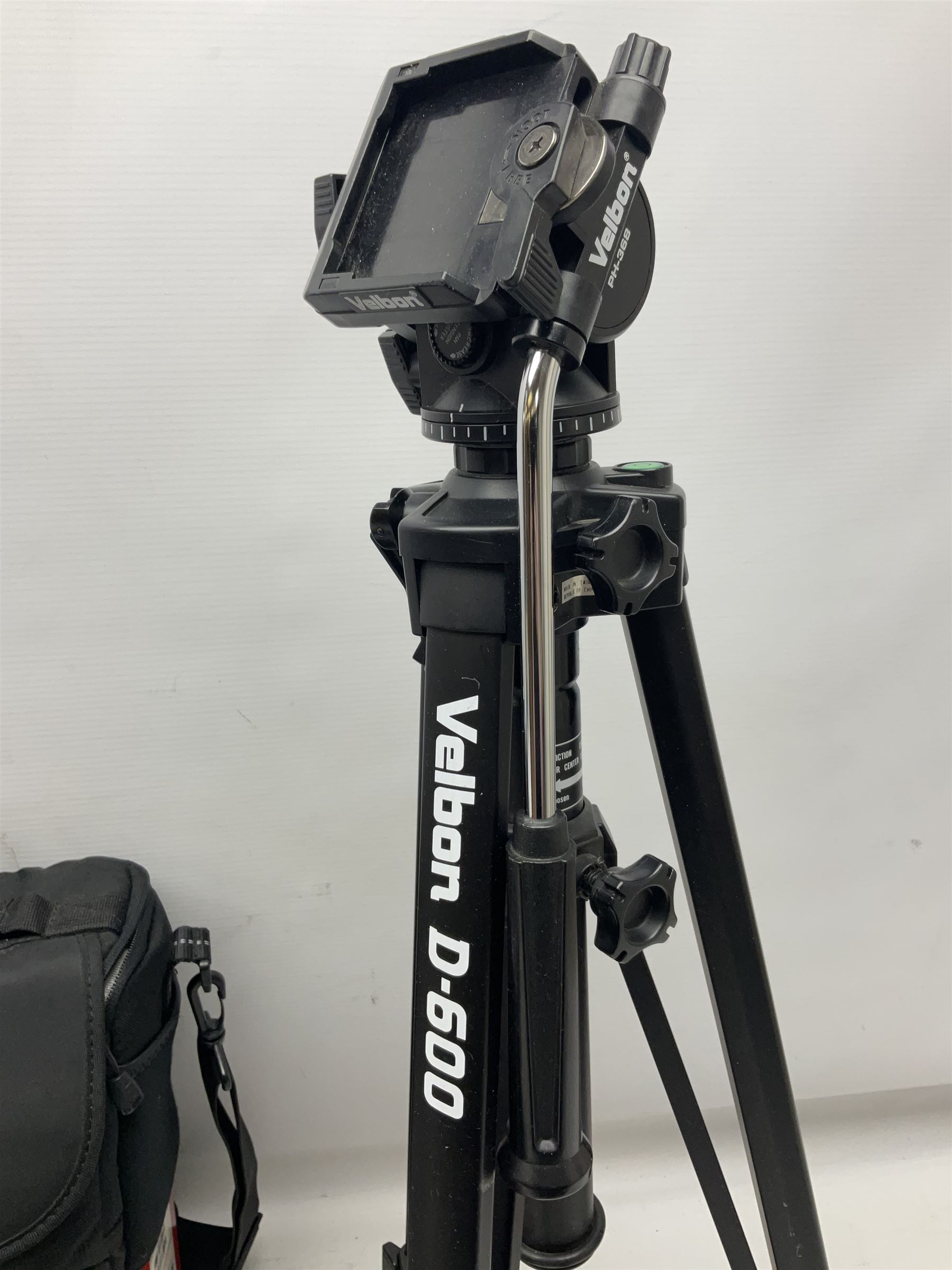 Canon EO5 3OD EFS 17-85 camera body with' Canon Zoom Lens EF-S 17-85mm ...