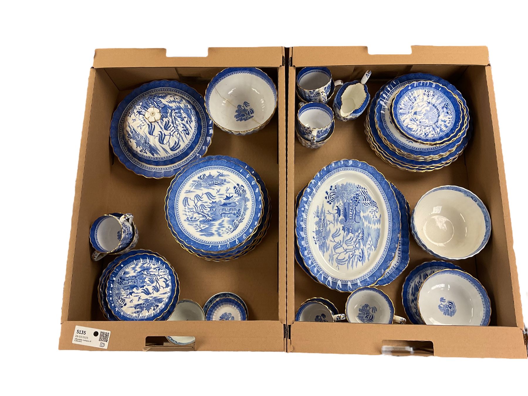 Spode Willow pattern tea and dinner wares | Ceramics | 133168