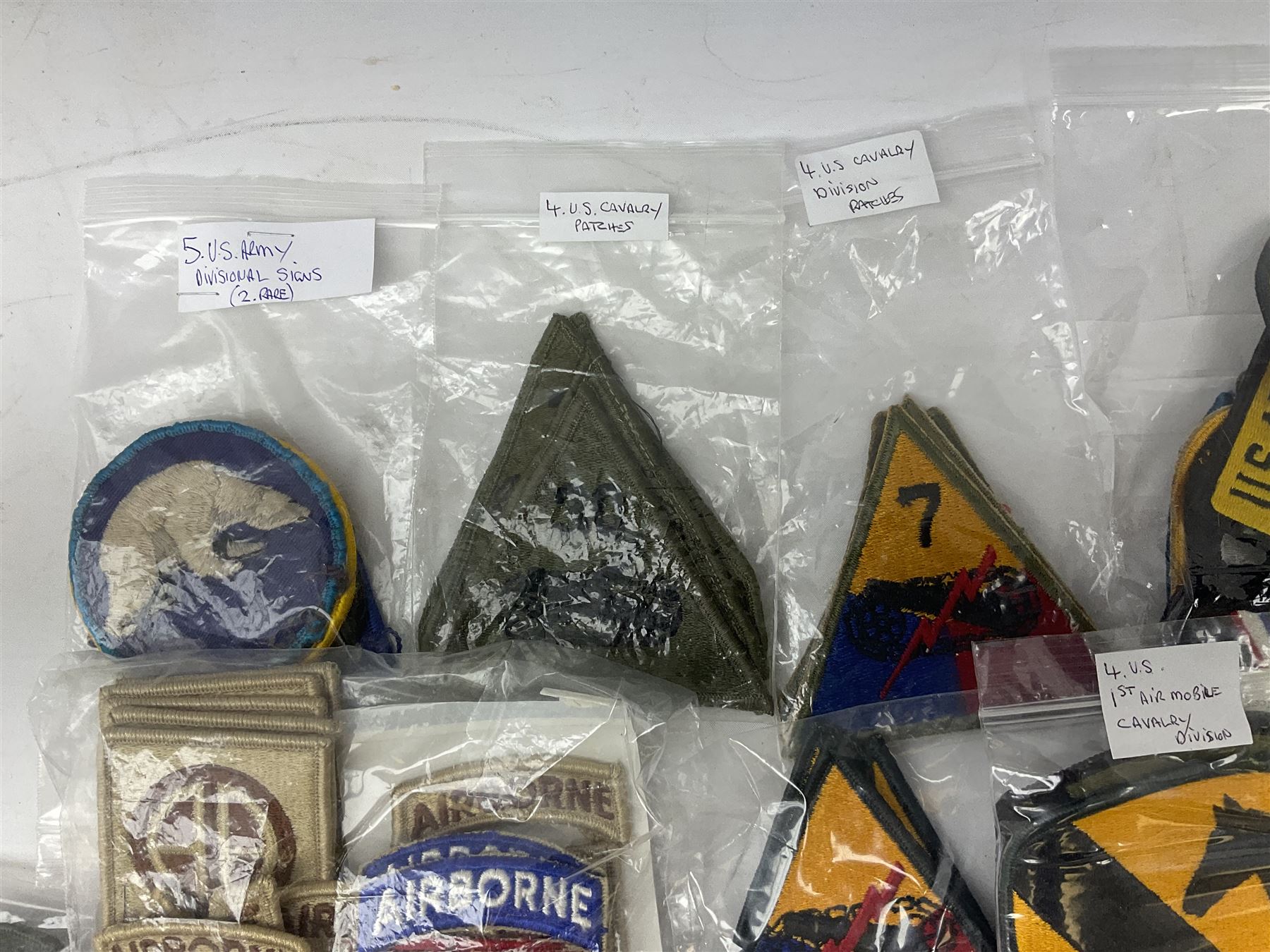 Mostly American cloth badges | Militaria | 52575