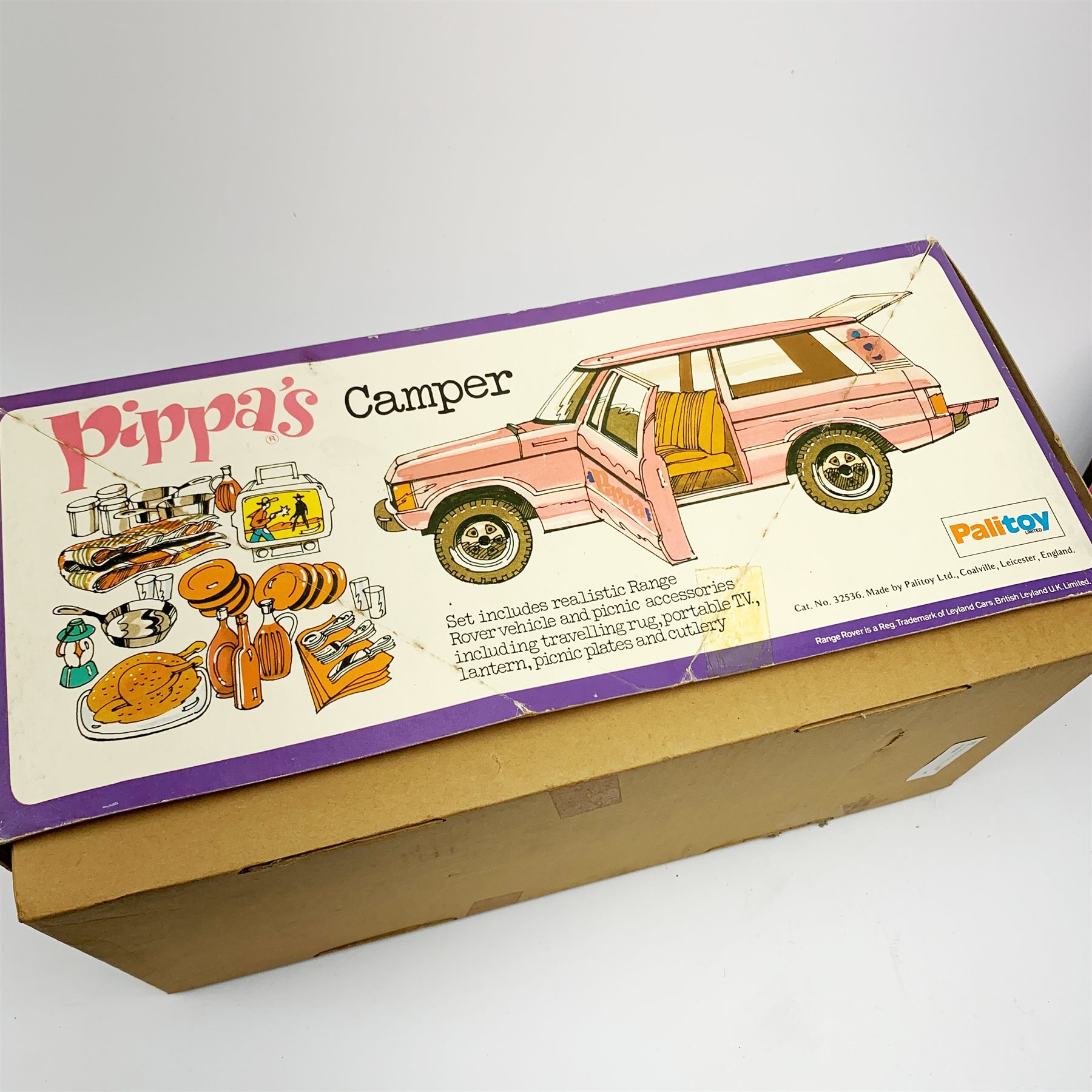Pippa Range Rover Camper with picnic accessories, boxed - Toys, Diecast ...