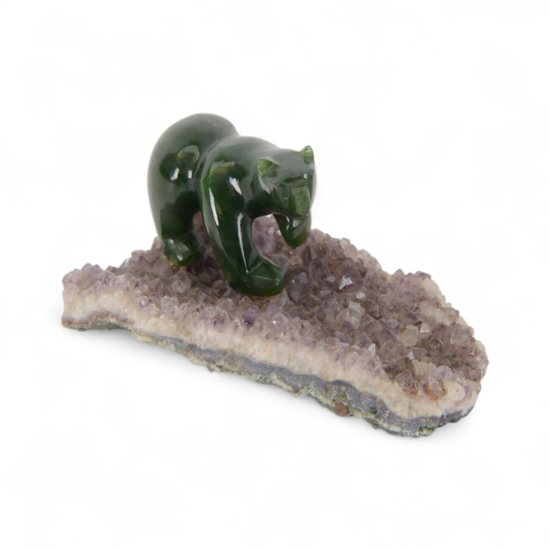 Inuit jade bear | Wood, Metal & Other Decorative Objects | 148920