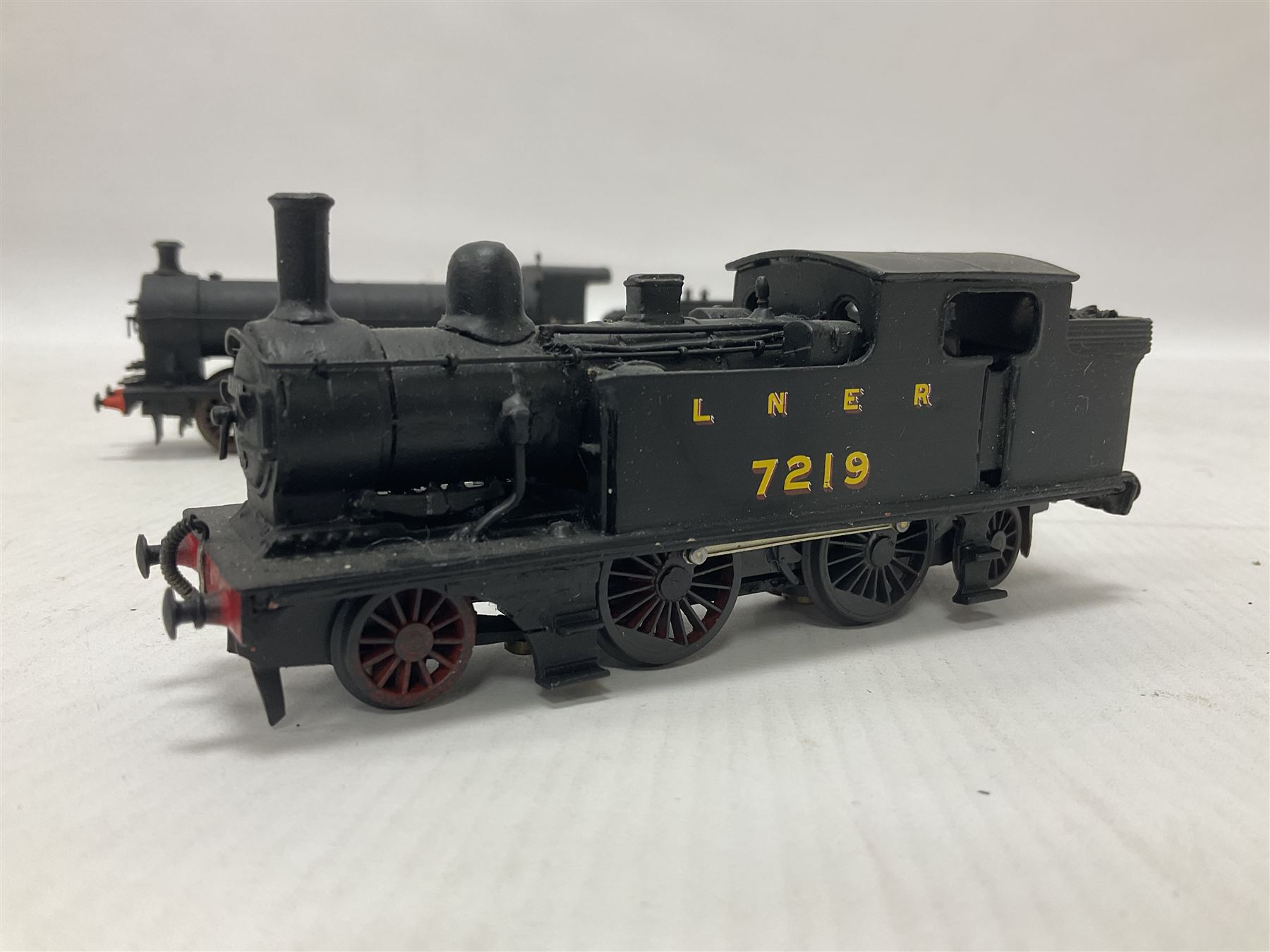 ‘00’ gauge - two kit built steam locomotives comprising GER Class F4 2 ...