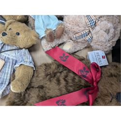 Collection of five Robin Rive limited edition teddy bears including ...