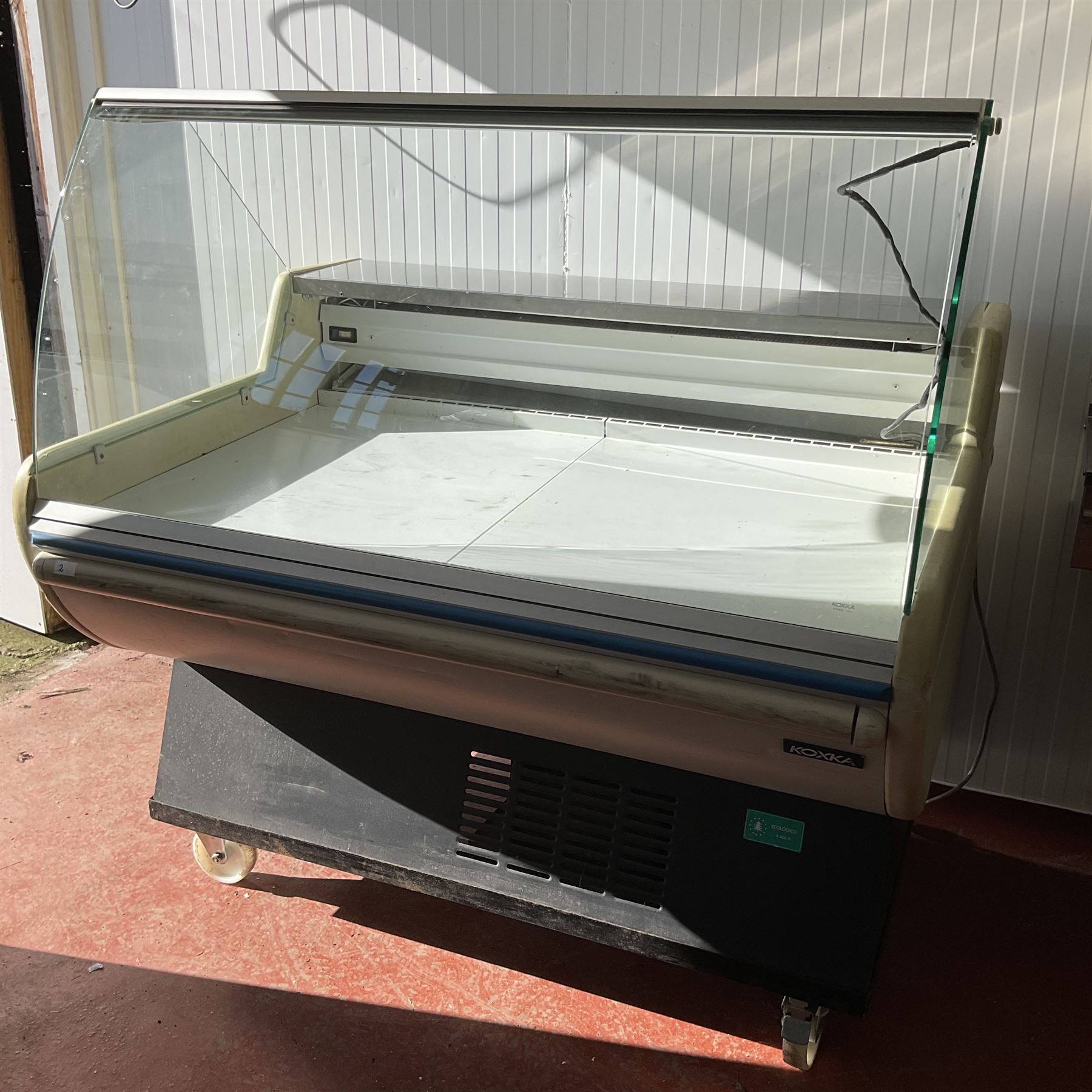 Koxka mobile serve-over display counter (2) - THIS LOT IS TO BE ...