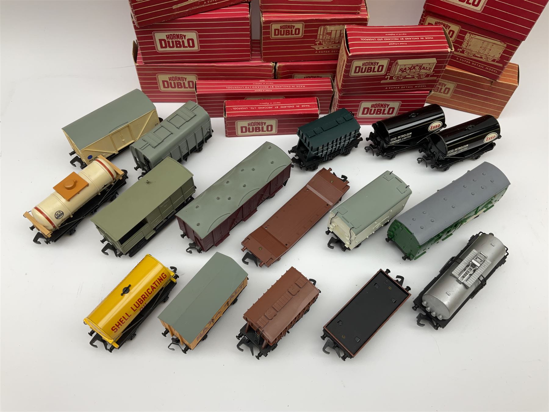 Hornby Dublo - sixtee - The Adrian Batty Collection of Model Railway
