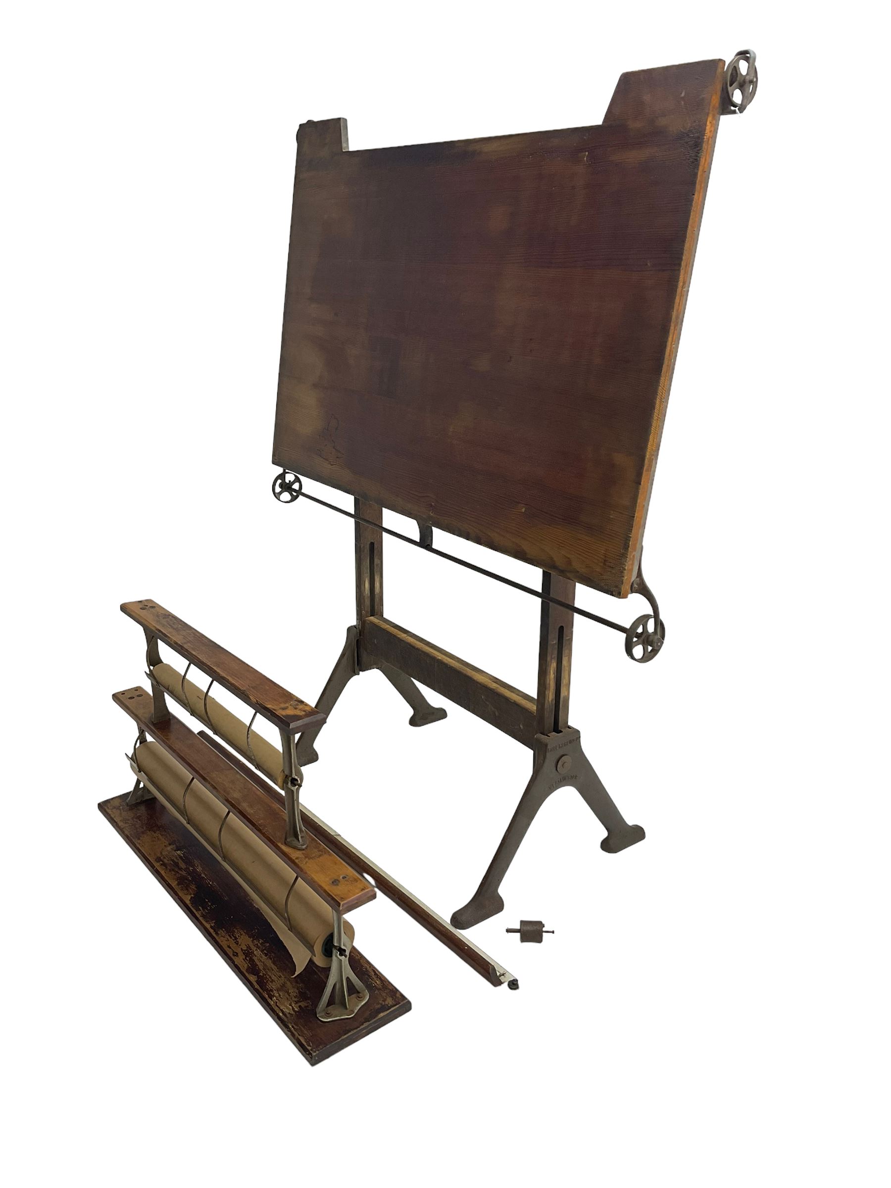 Hall Harding Ltd. Westminster - adjustable drawing boar - 12/11/2022