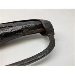 Late 18th century Gill's Warranted Light Cavalry officer's sword ...