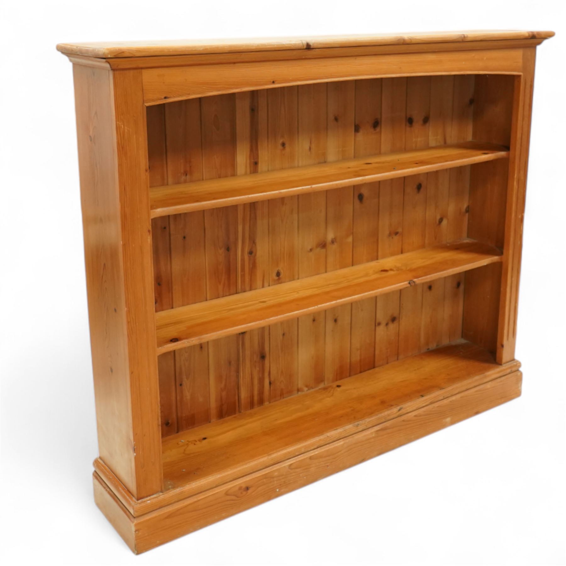 Late 20th century pine open bookcase | Antique & Revival Furniture | 154489
