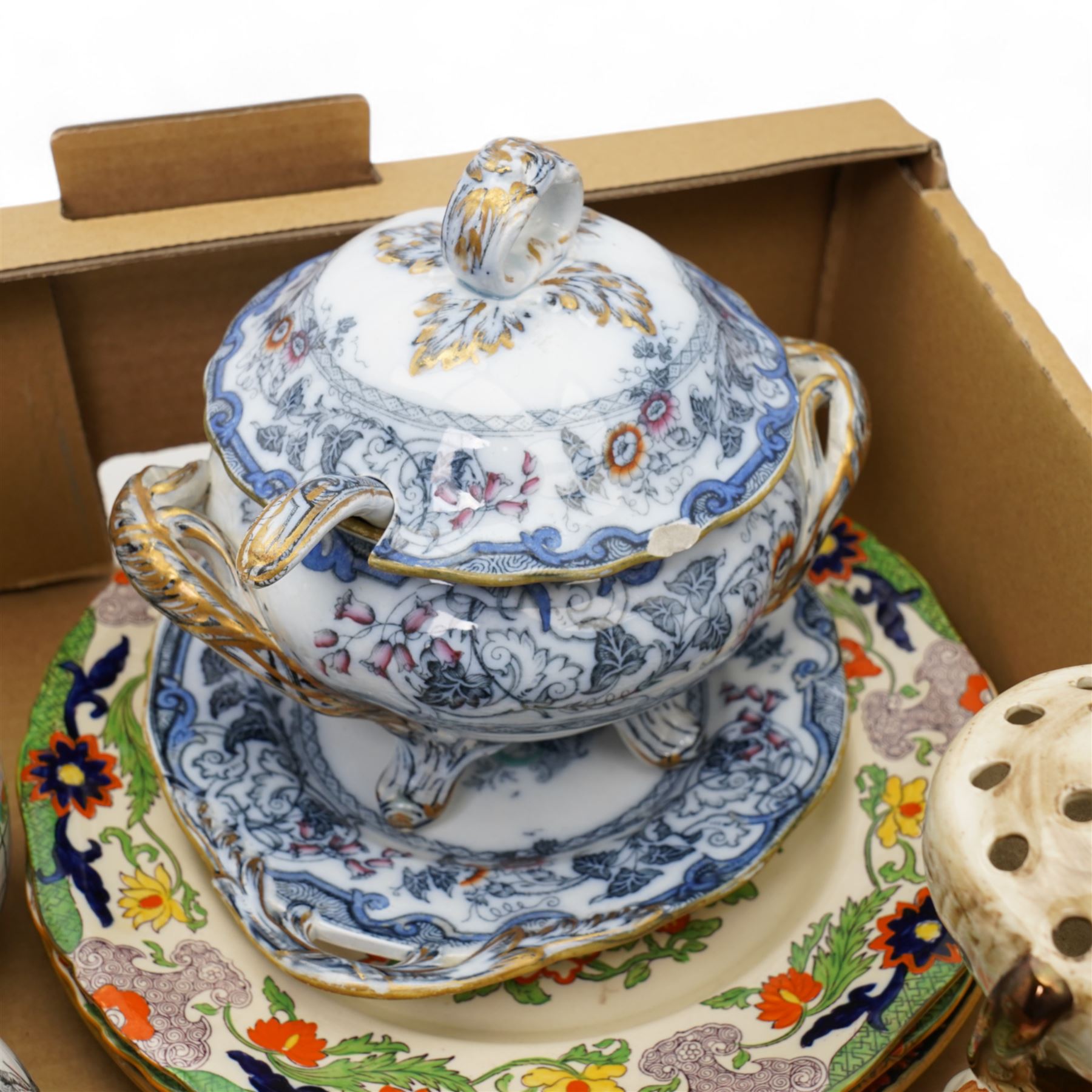 Ceramics to include Pinder Bourne & Hope tureen and plate | Ceramics ...