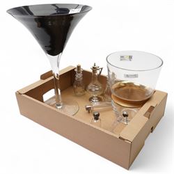 Glass ice bucket by Kenneth Turner | Glass | 151860