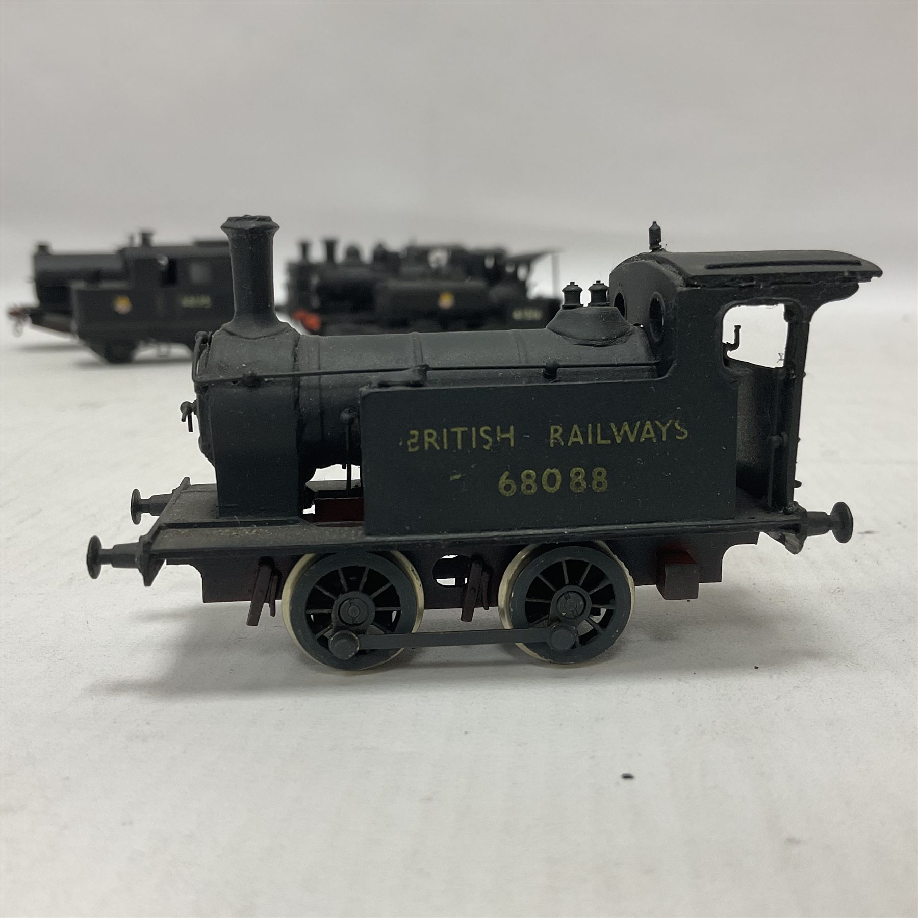 ‘00’ gauge - six kit built steam locomotives comprising Class Y7 0-4-0T ...