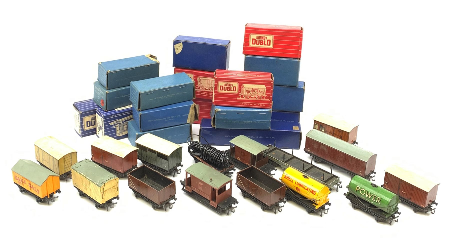 Hornby Dublo - sixteen goods wagons comprising Meat Van D1 | Model ...