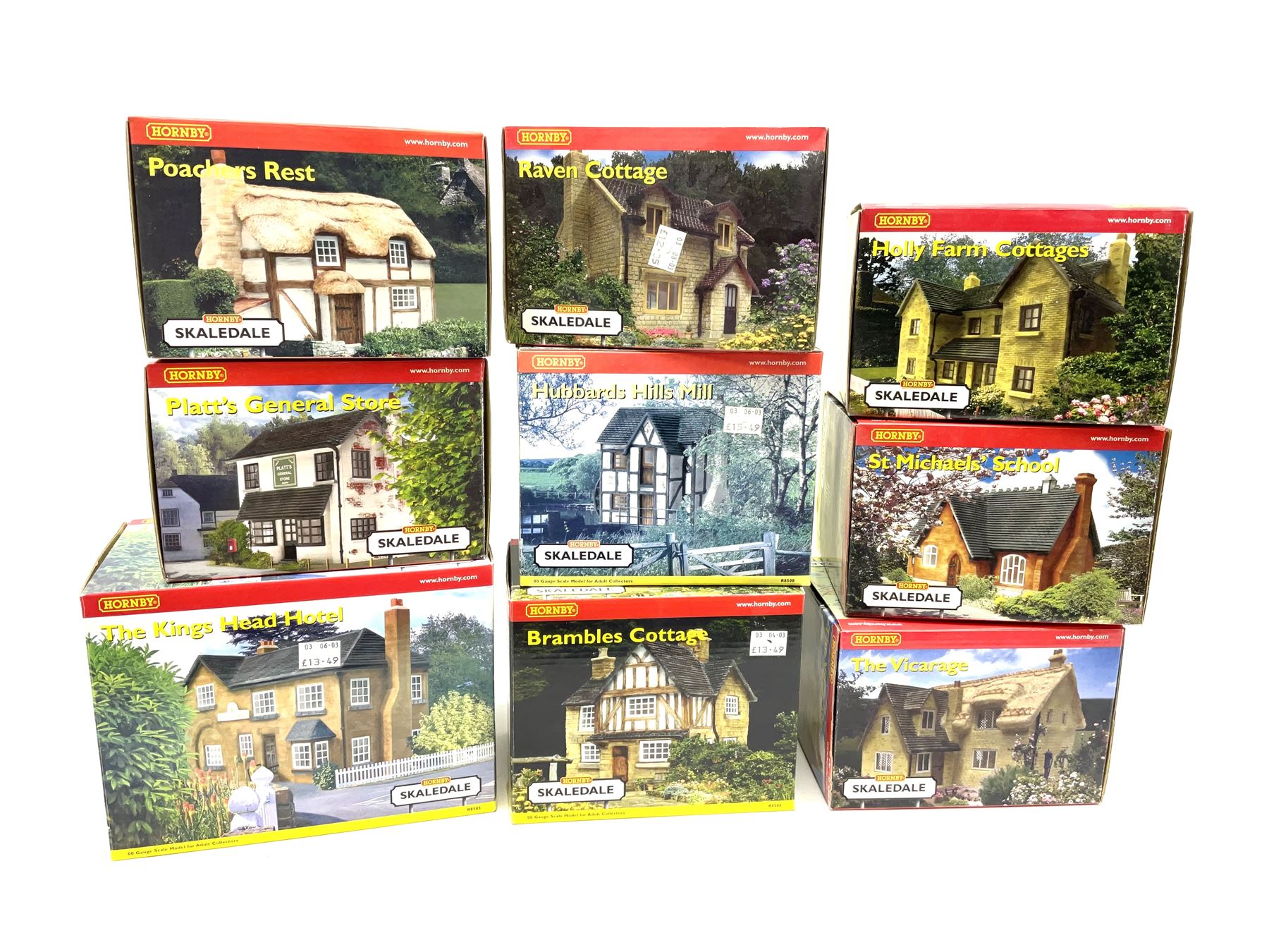 Hornby '00' gauge - nine Skaledale buildings including The Kings Head ...