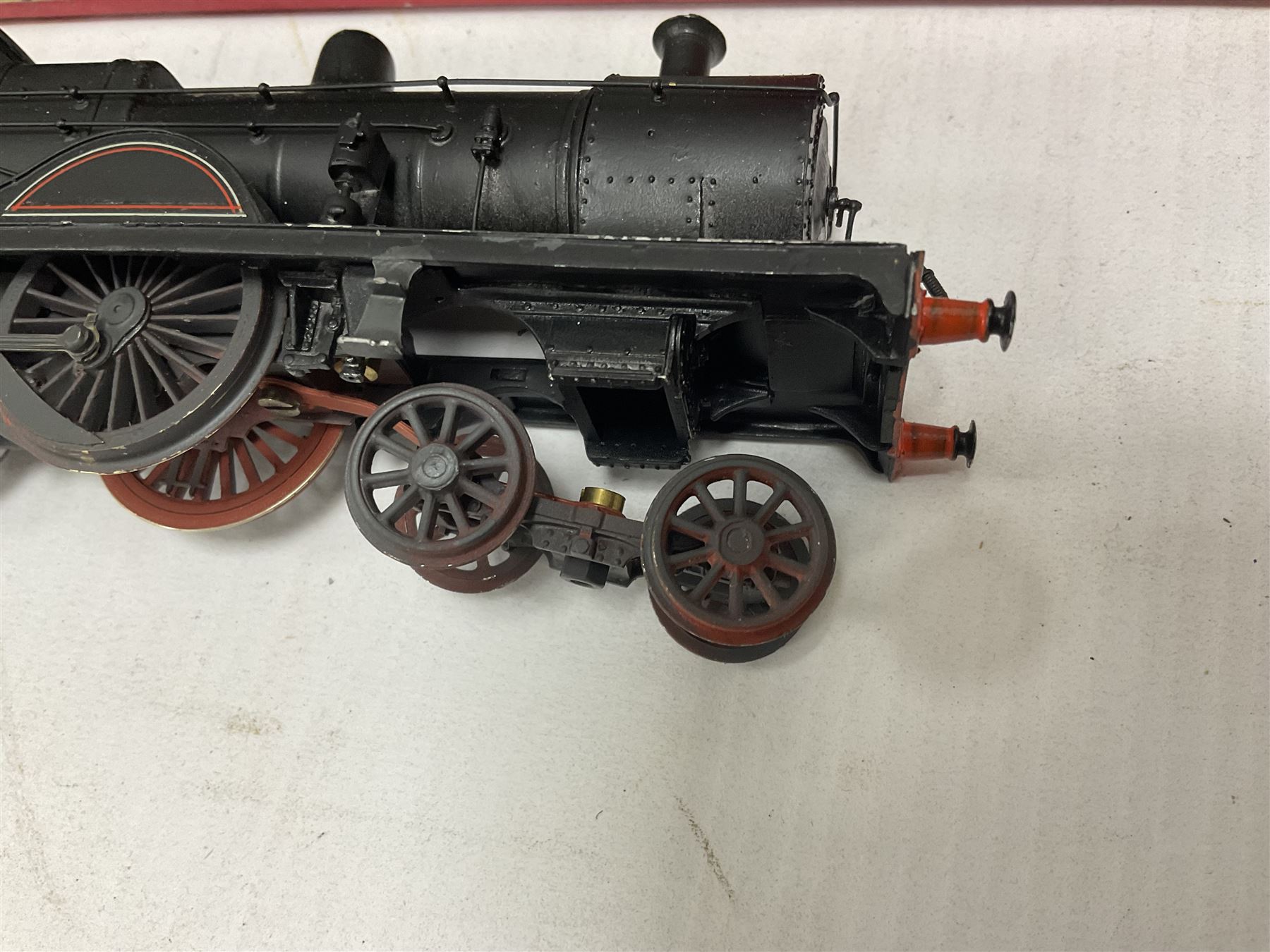 ‘00’ gauge - two kit built steam locomotives comprising Class E 4-4-0 ...