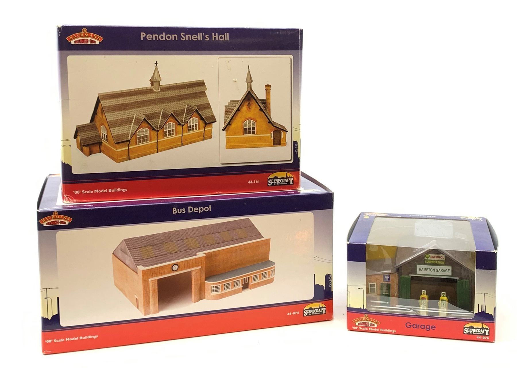 Bachmann Scenecraft - three buildings comprising Bus Depot, Pendon ...