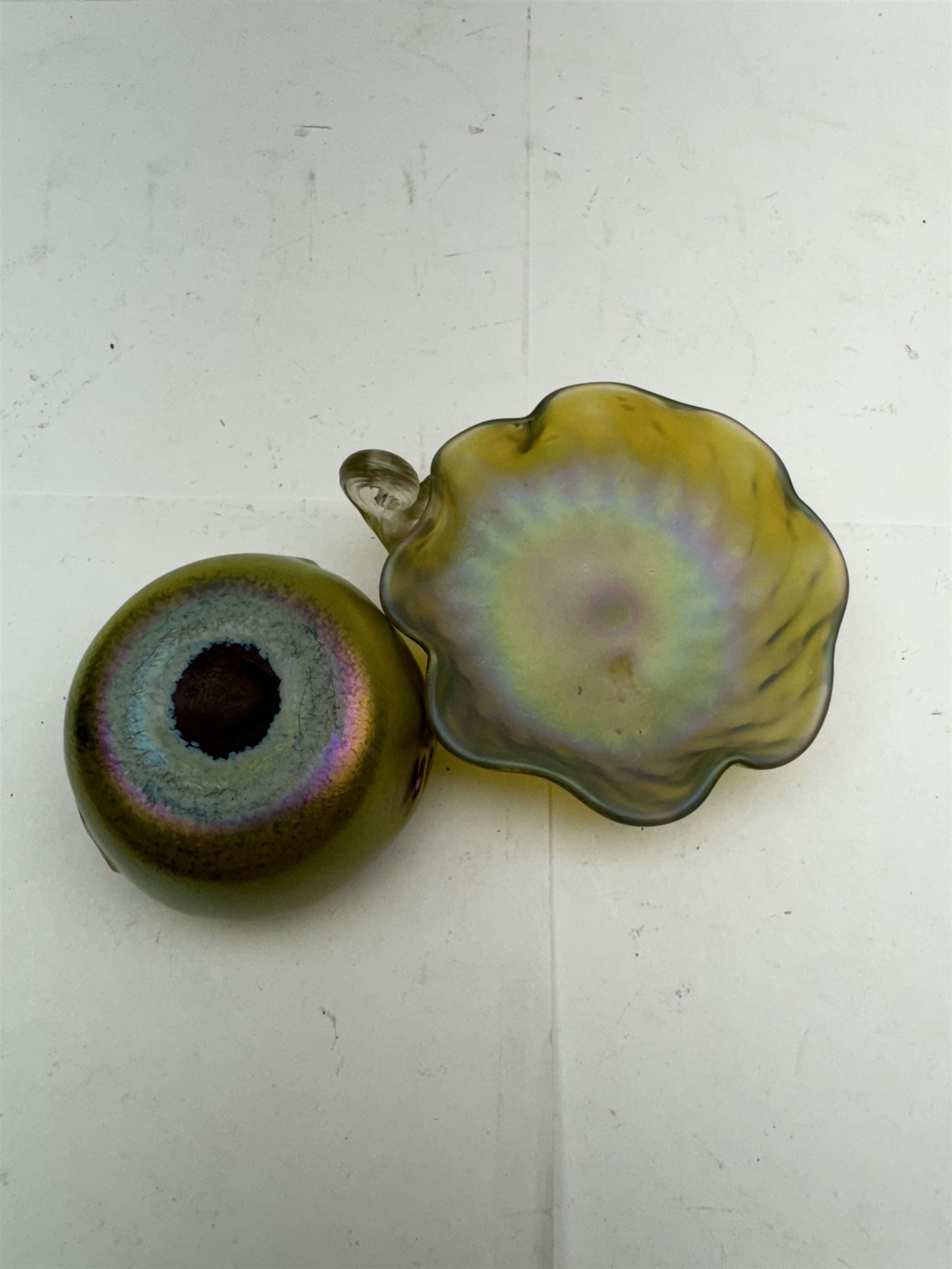 Two pieces of Austrian Art Nouveau glass | Glass | 104177