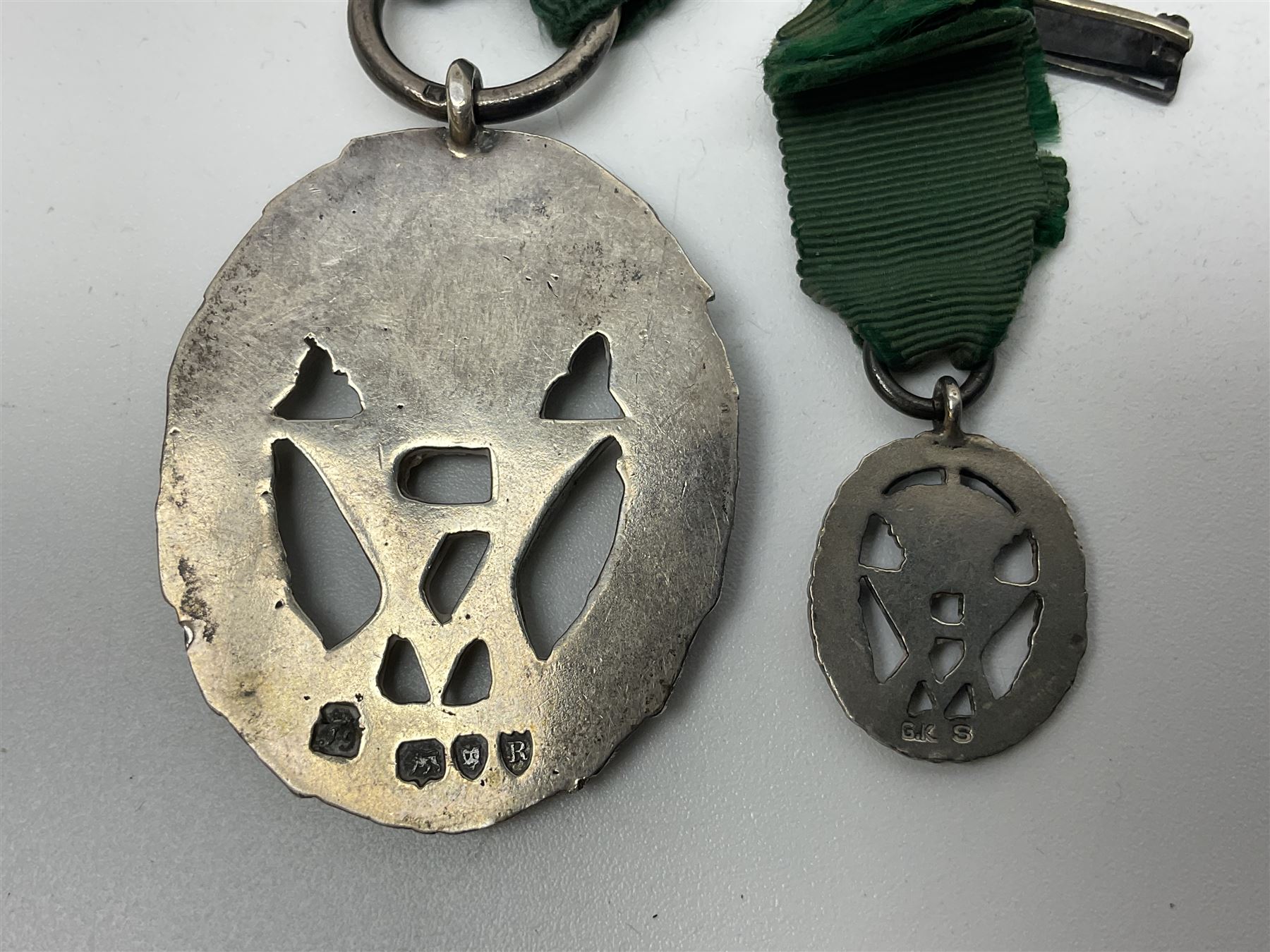 Victoria Volunteer Officers’ Decoration, V.R. cypher, hallmarked silver ...