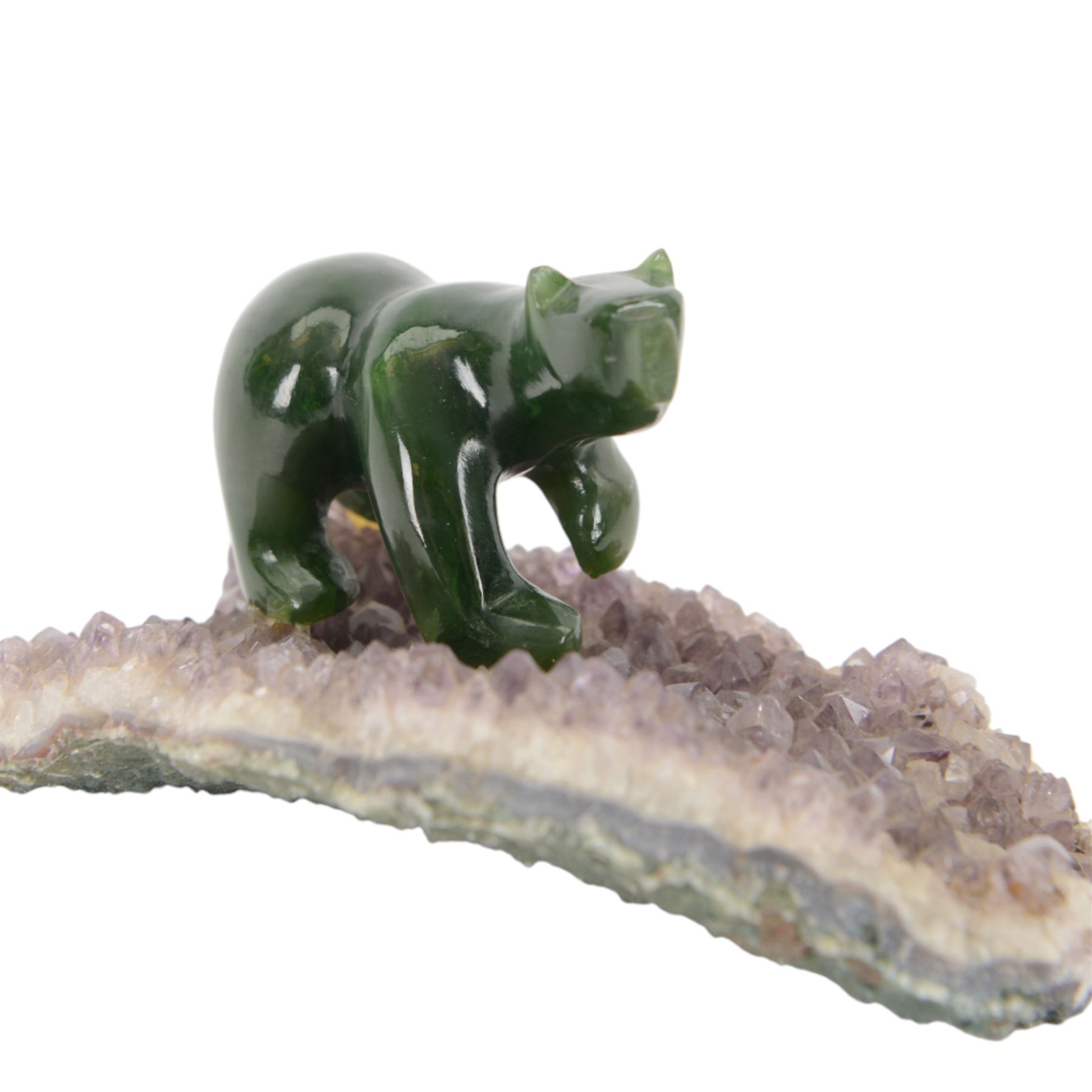 Inuit jade bear | Wood, Metal & Other Decorative Objects | 148920