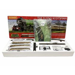 Hornby '00' gauge - Flying Scotsman electric train set with Class A3 4-6-2 locomotive 'Flying ...