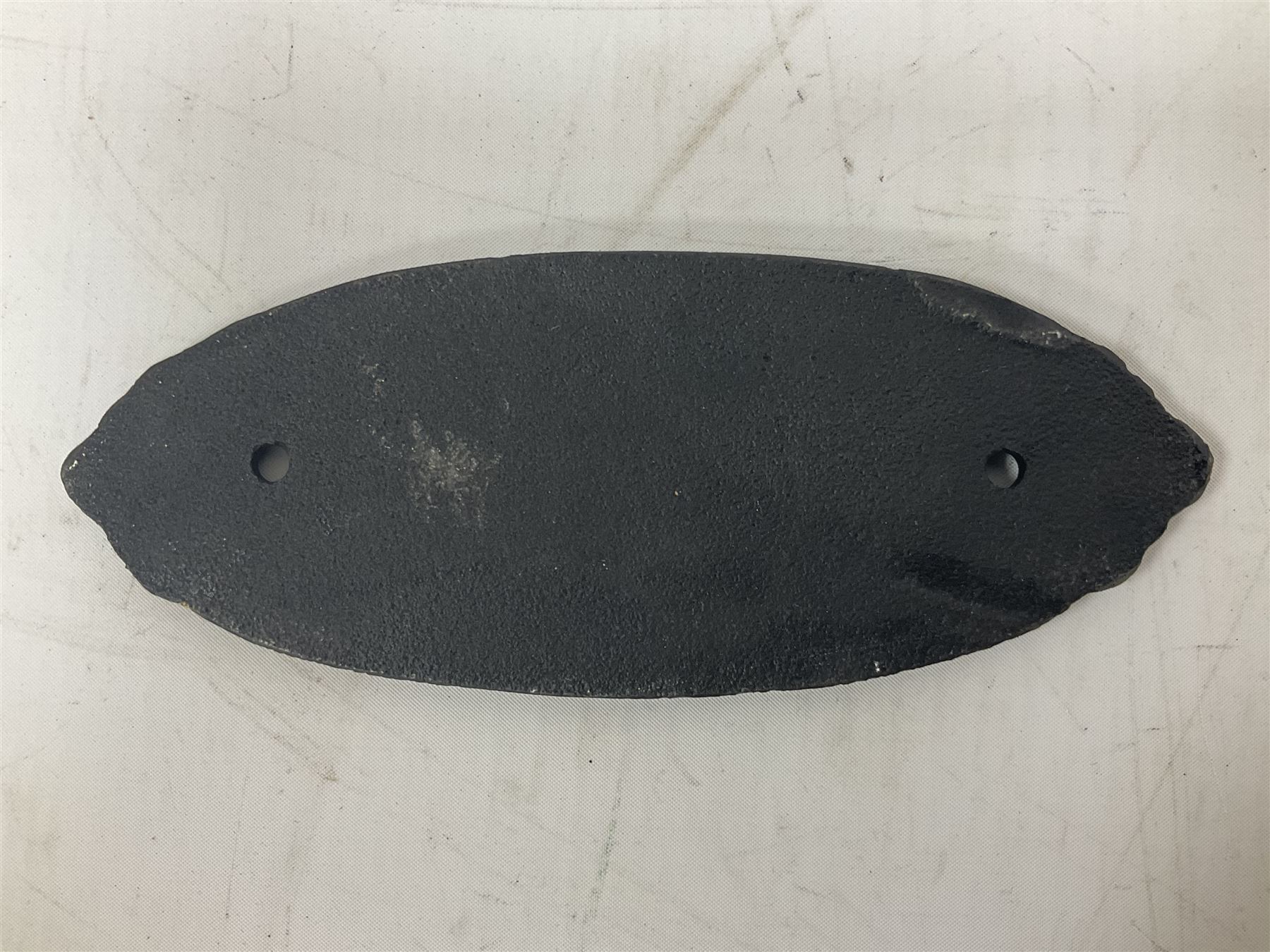 Cast iron oval sign 'Secret Garden' L17cm | Wood, Metal & Other ...