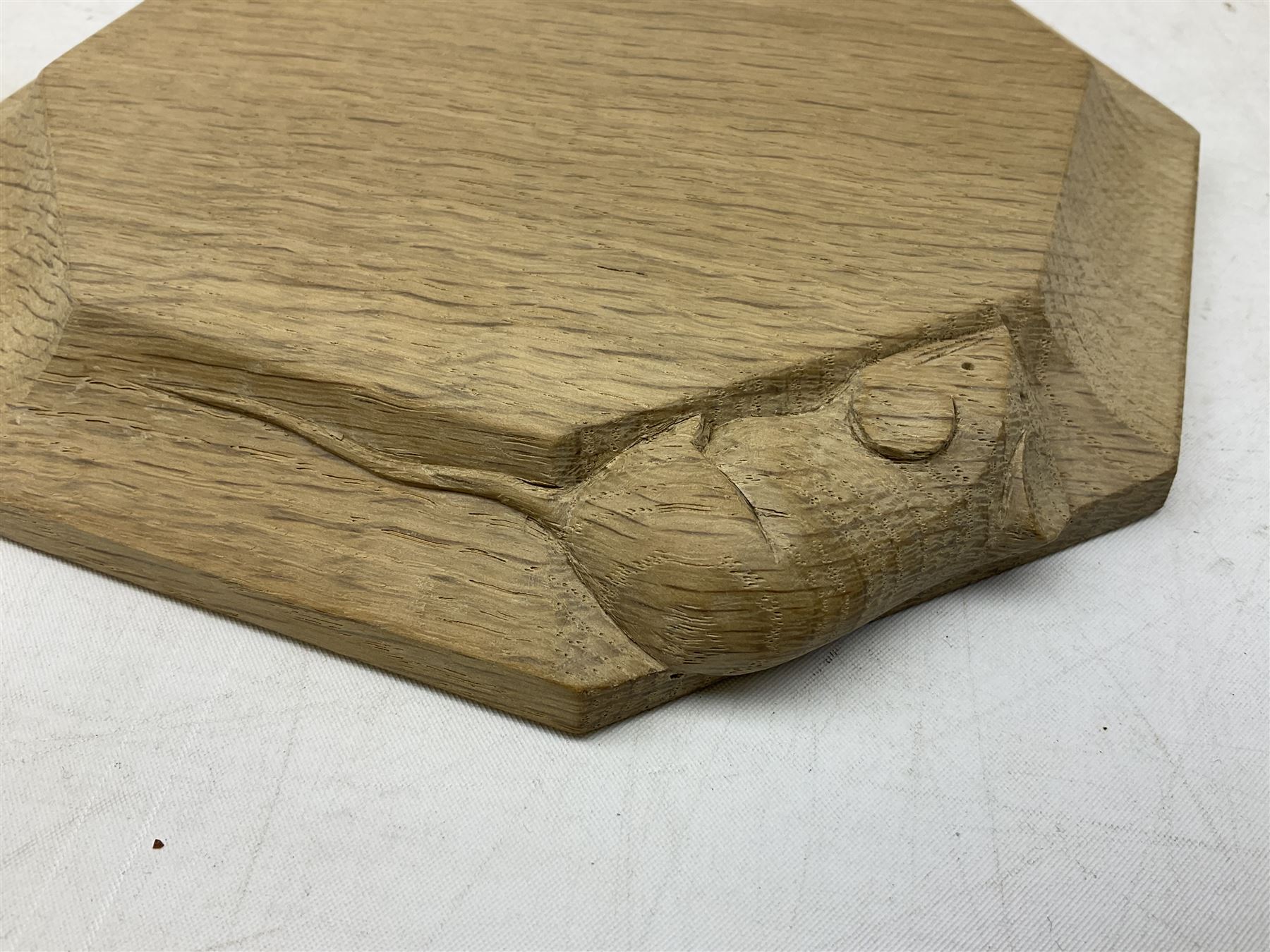 Mouseman; Yorkshire oak small octagonal chopping board | Mouseman ...