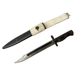 British short Bayonet with 20cm fullered Bowie blade | Militaria | 36385