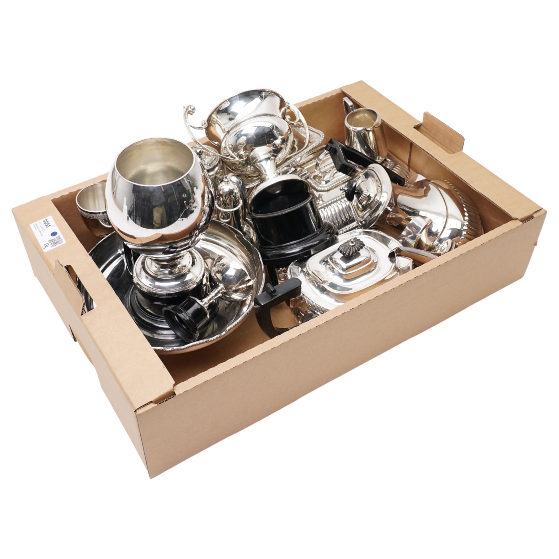 Number of plated trophies | Silver | 153964