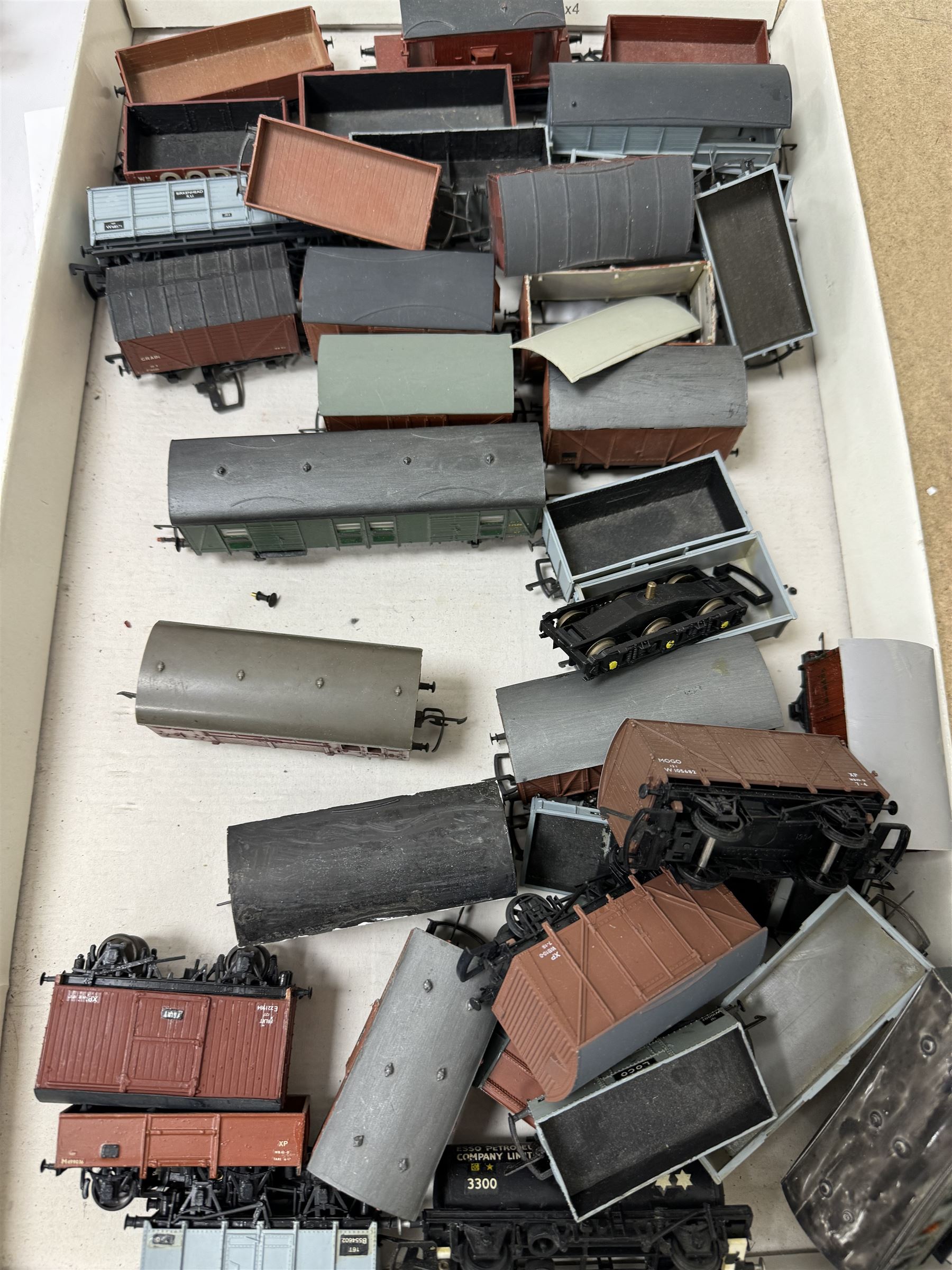 Collection of '00' gauge goods wagons, including Hornby, Dapol, Ratio ...