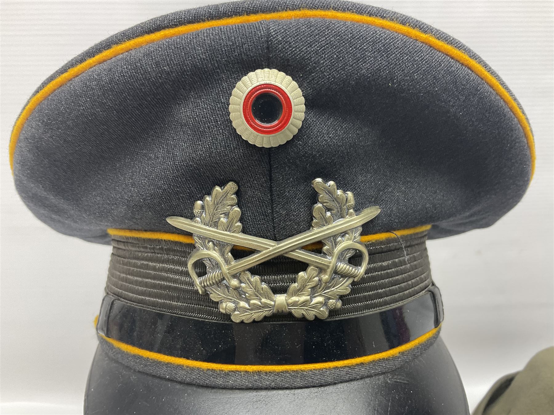 Five various military caps - Chinese | Militaria | 81898