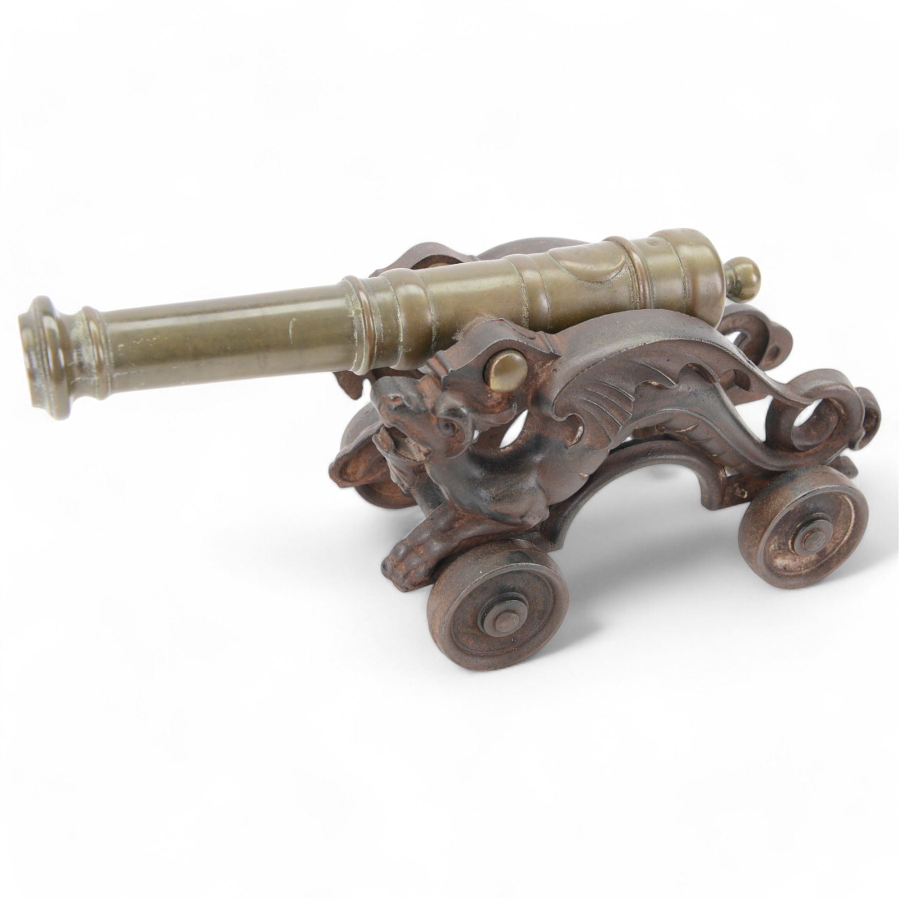 Victorian brass and cast iron model of a cannon | Militaria | 128705