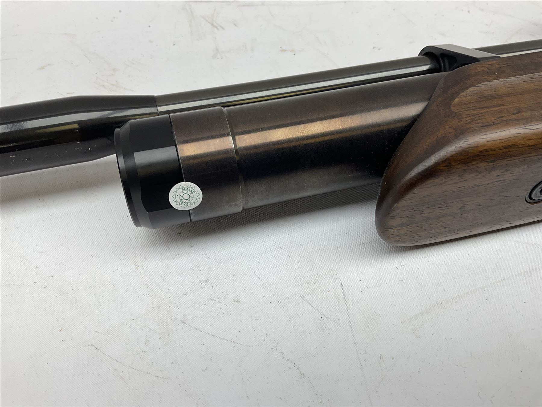 Weihrauch HW100 | Sporting Guns & Antique Firearms | 52532