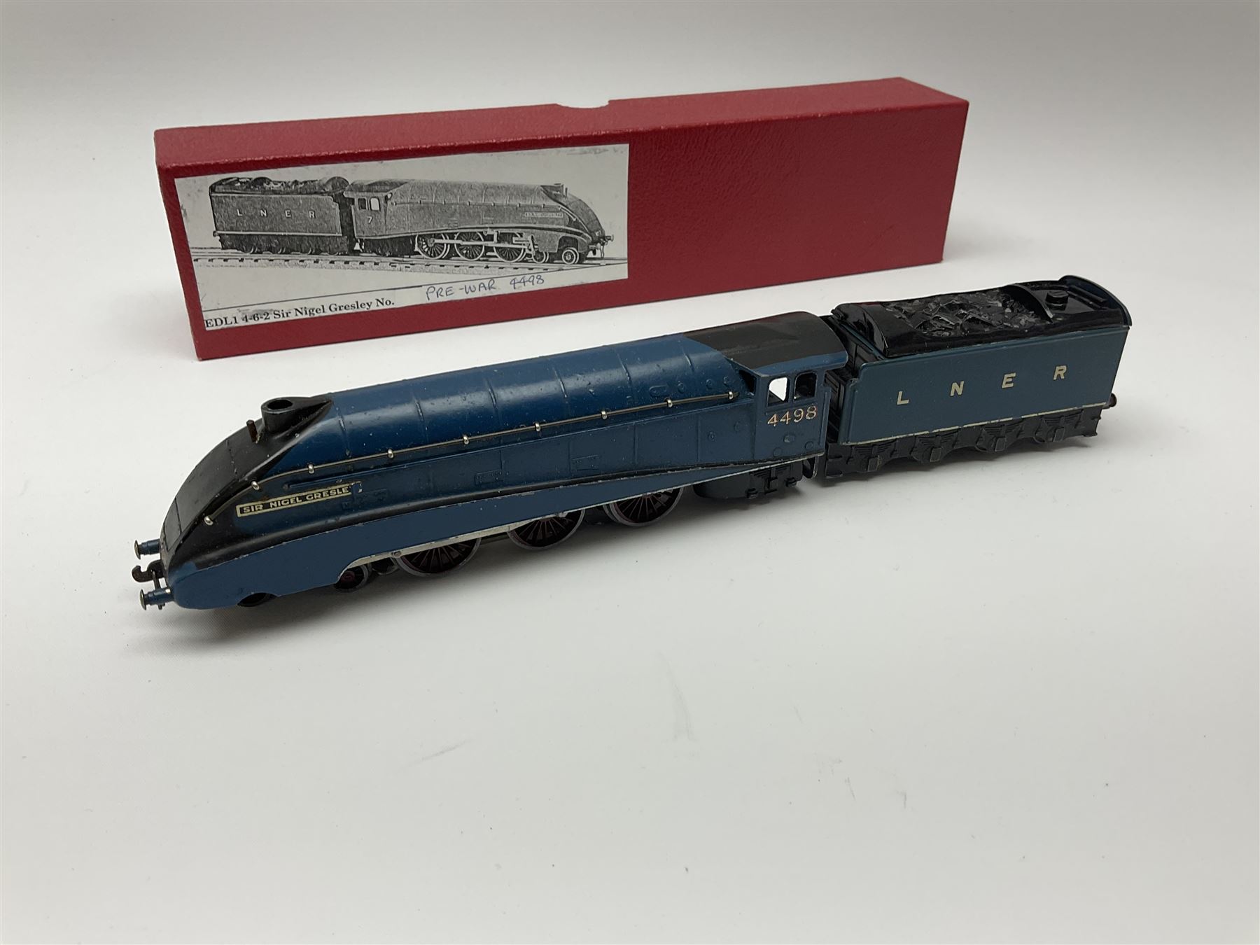 Hornby Dublo - three-rail pre-war A4 Class 4-6-2 locomotive 'Sir Nigel ...