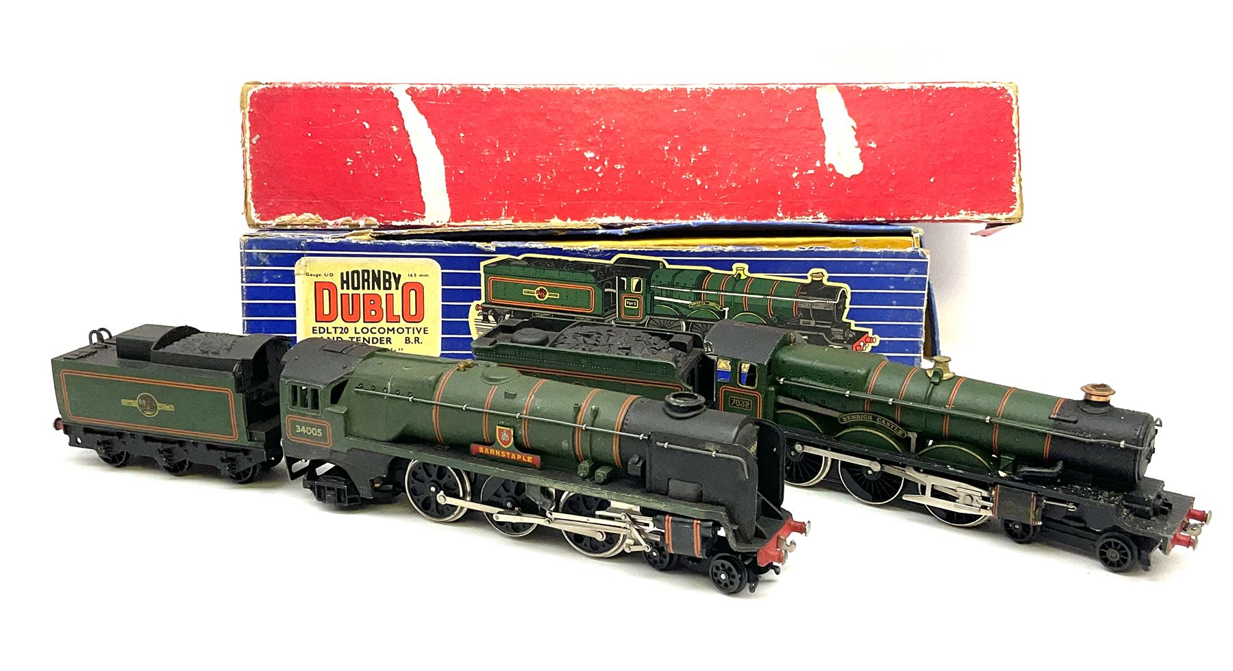 Hornby Dublo - two-rail 2220 Castle Class 4-6-0 locomotive 'Denbigh ...