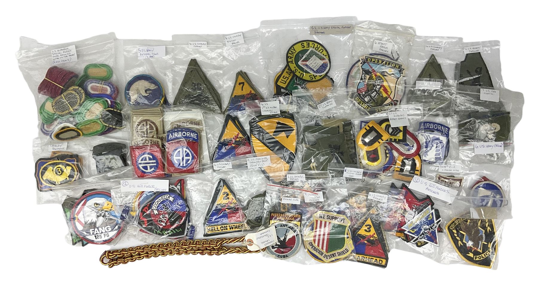 Mostly American cloth badges | Militaria | 52575