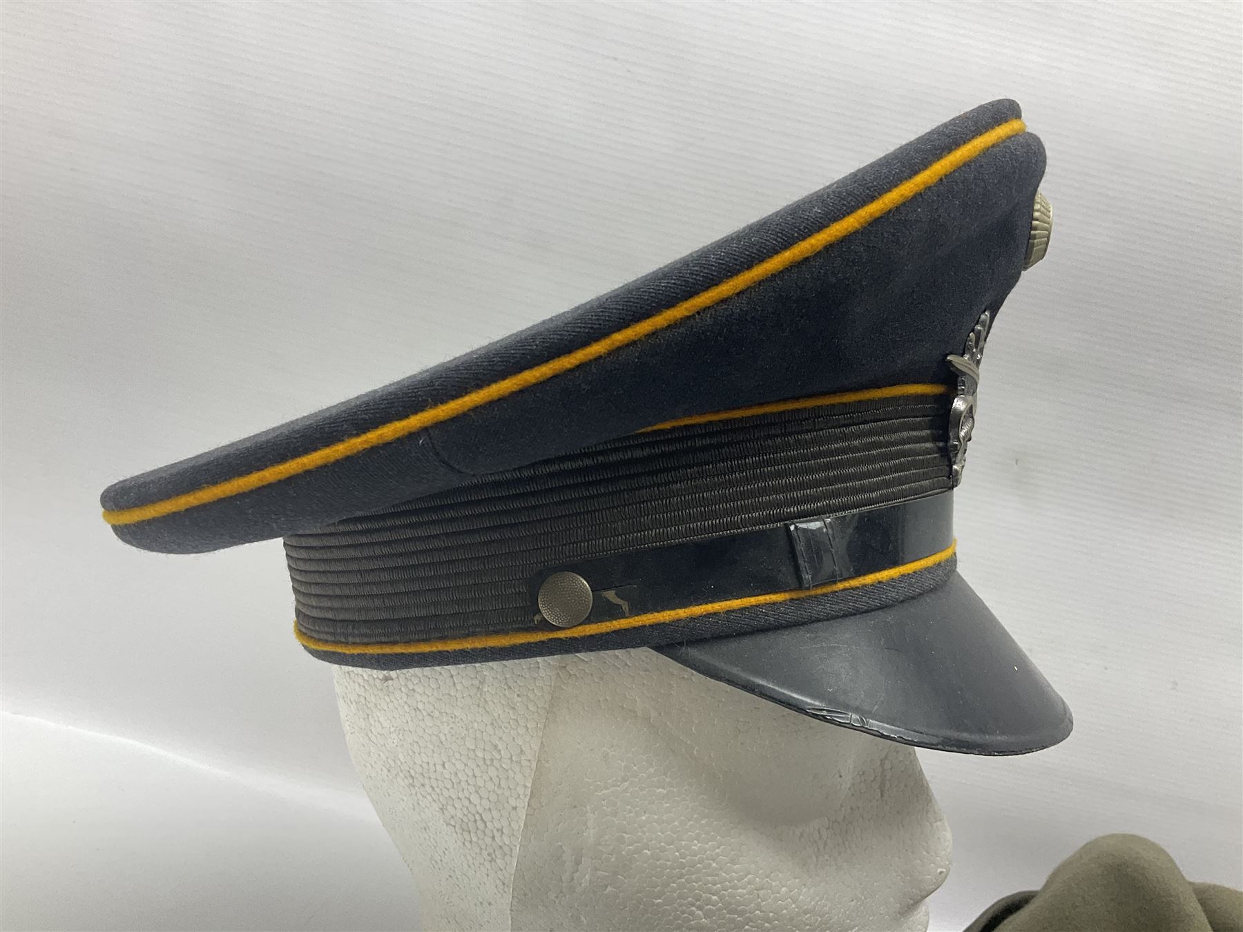 Five various military caps - Chinese | Militaria | 81898