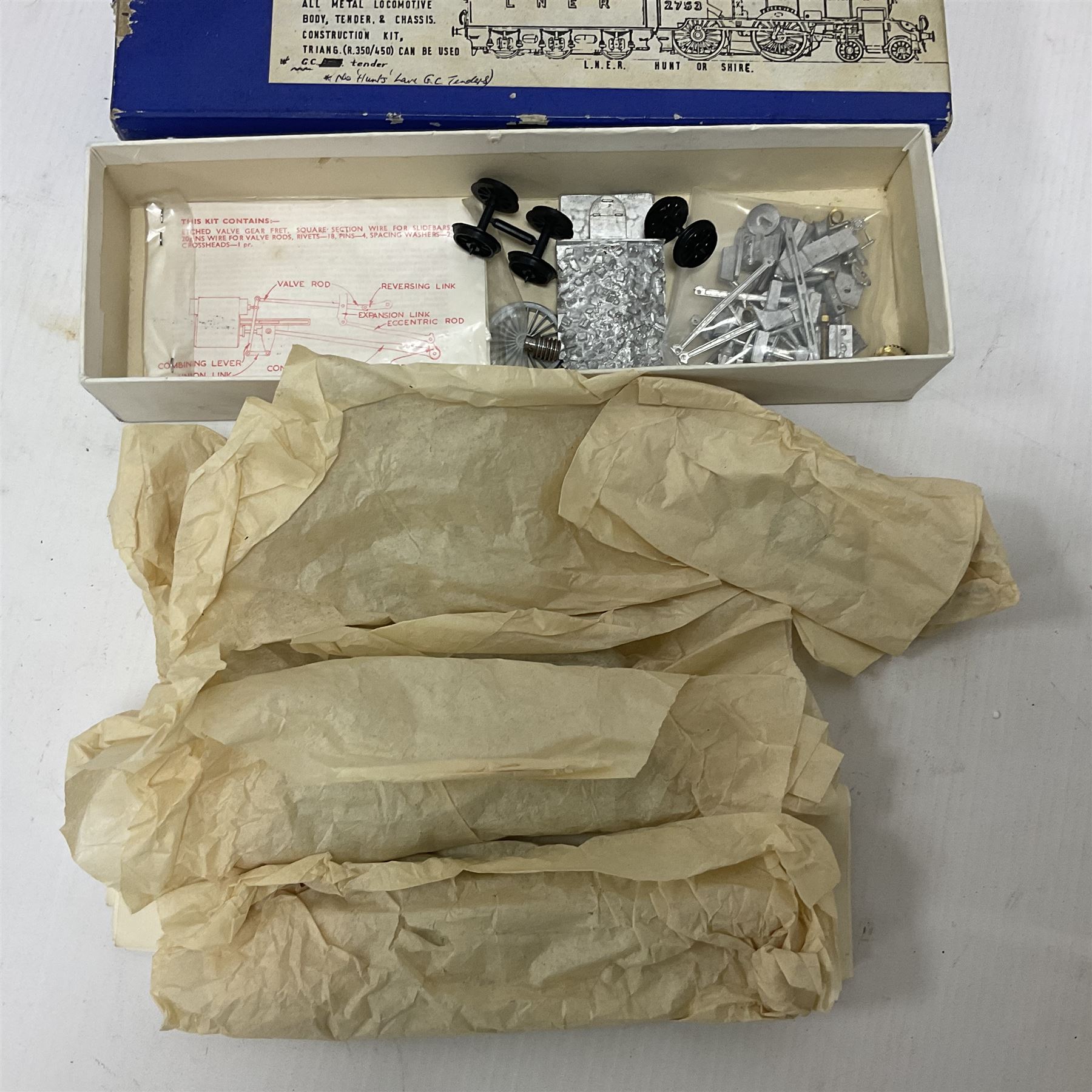 McGowan Models ‘00’ gauge - two metal construction kits comprising D49 ...
