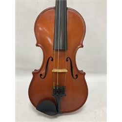 Stanley Harrison full size violin in a ridged case Harrison was a local ...