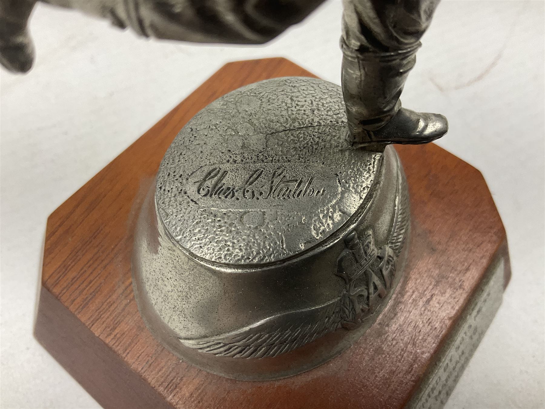 Walker & Hall silver plated RAF mess cruet frame H16 | Militaria | 64794