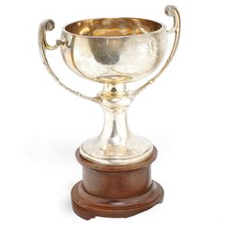 'The Harry Preston Memorial Challenge Cup 1929' - A two - The Silver Sale