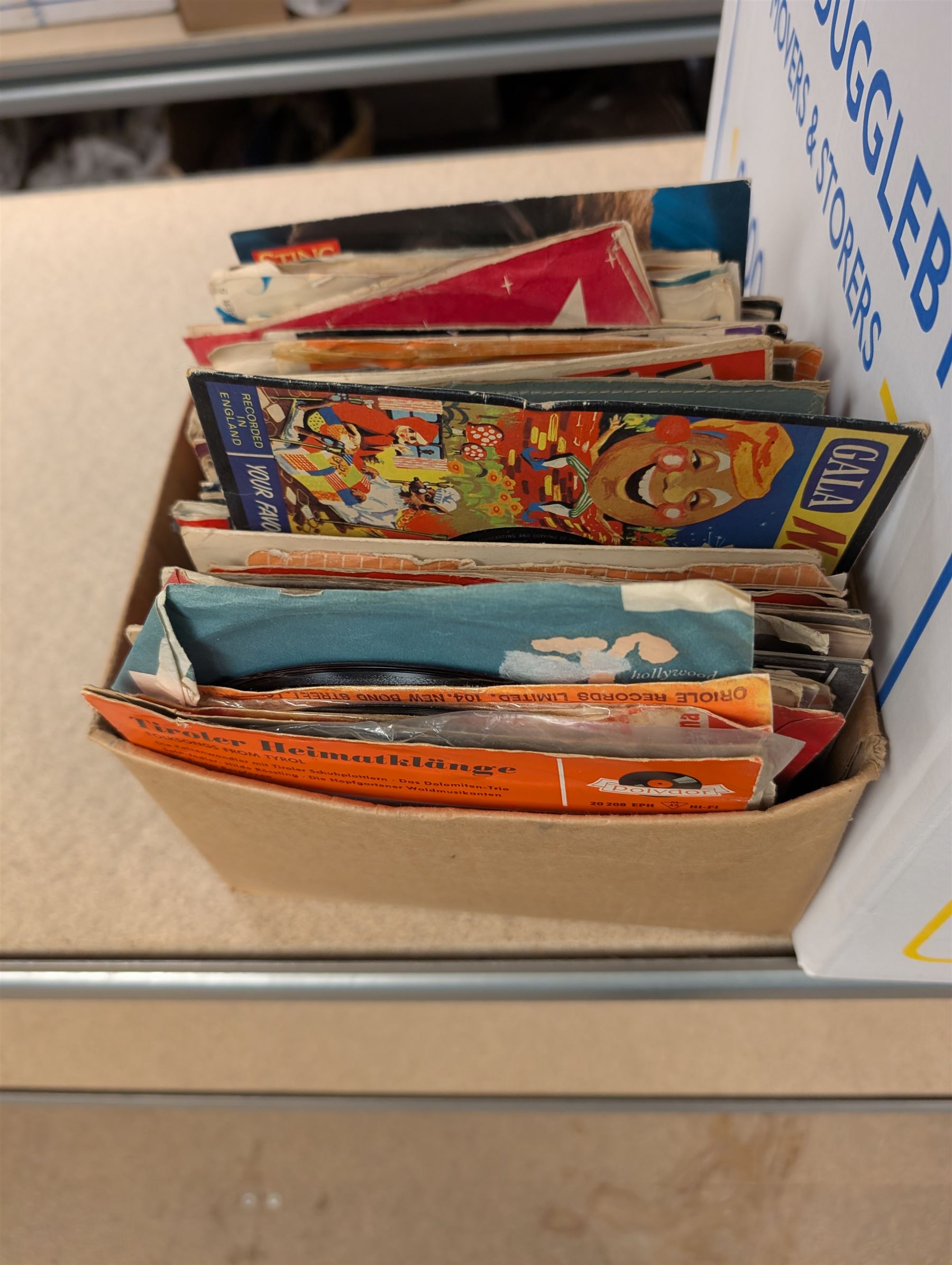 Collection of vinyl records and 7 inch singles, including classical ...