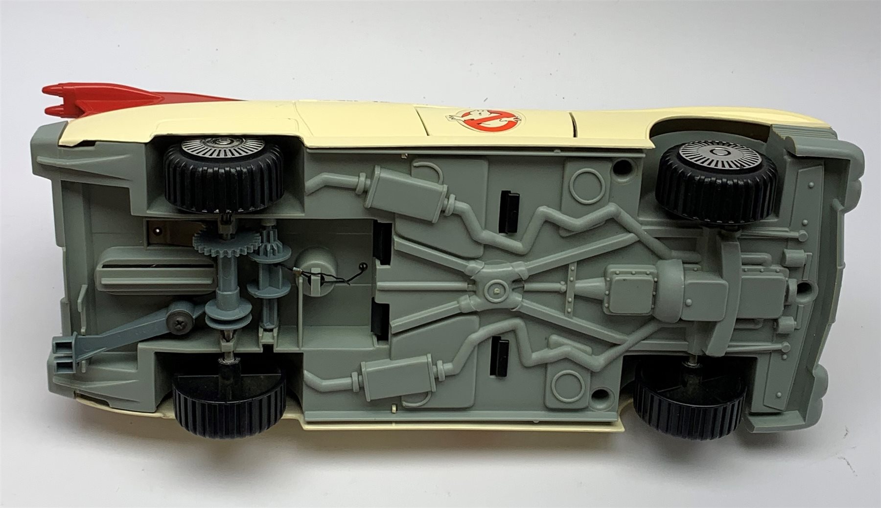 Kenner Ghostbusters ECTO-1 vehicle | Toys & Models | 3708
