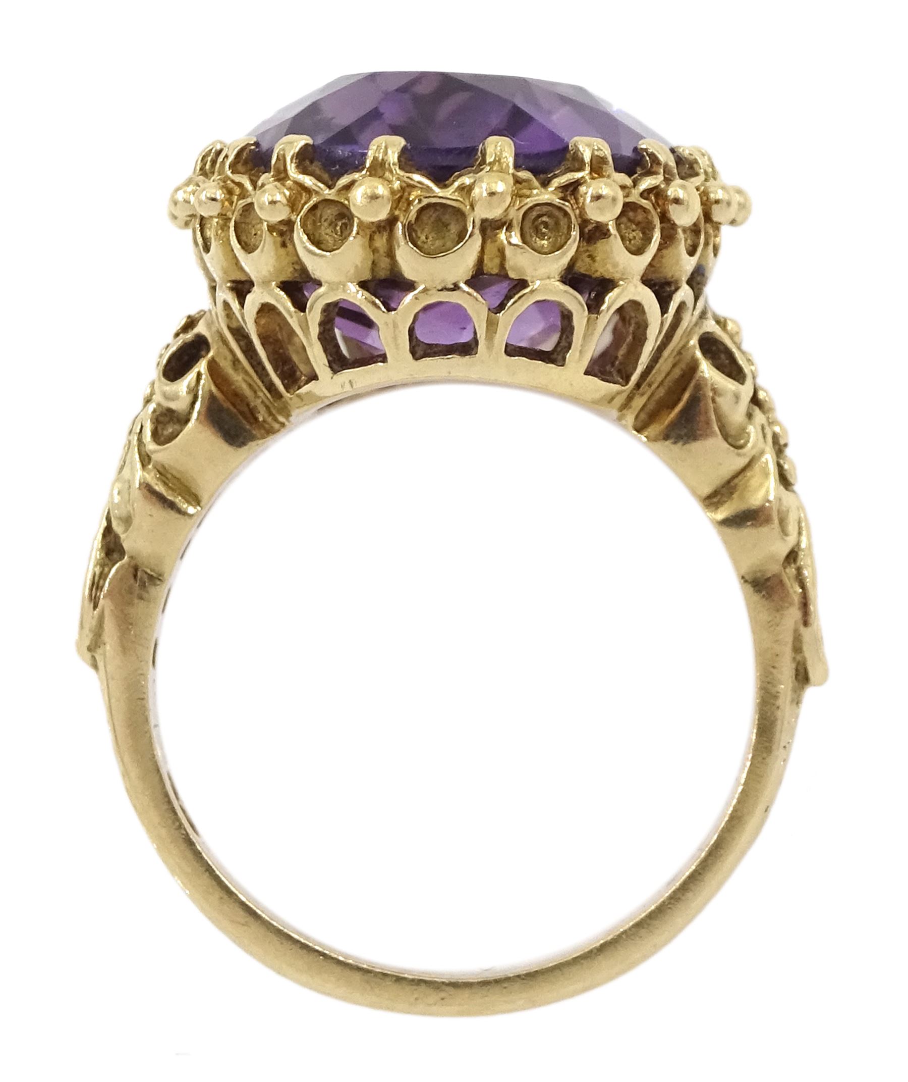 9ct gold single stone oval amethyst ring | Jewellery | 98254