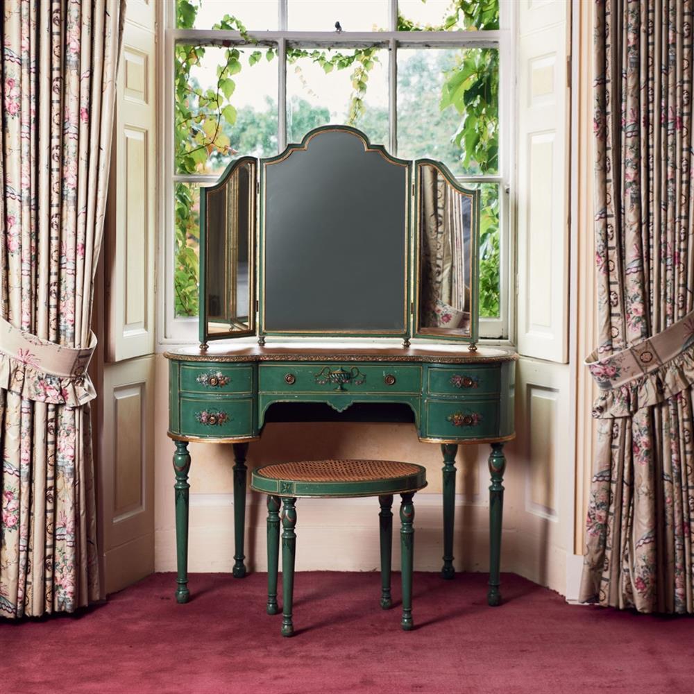 Featured: The Residual Contents of Copgrove Hall | David Duggleby